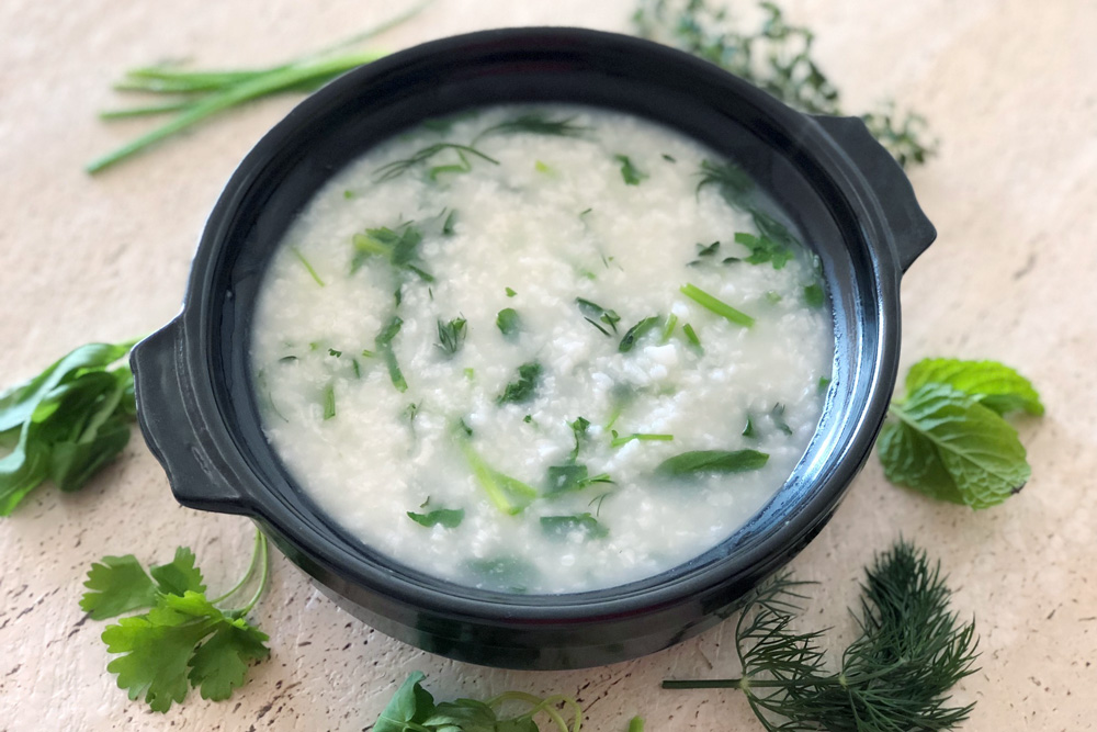 Japanese Seven Herb Rice Congee (Nanakusa Gayu) | Asian Inspirations