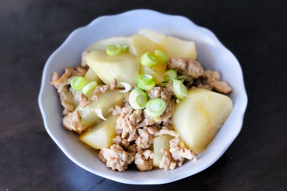 Braised Daikon with Minced Pork (Daikon no Soboro-an) | Asian Inspirations