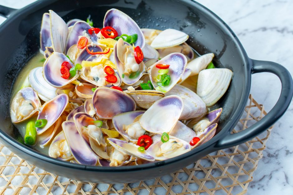 Stir Fried Clams with Ginger | Asian Inspirations