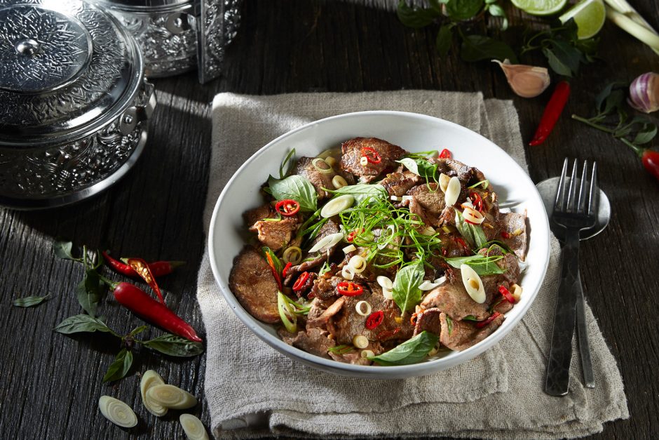 Stir-Fried Thai Beef with Lemongrass and Chillies (Nur Pad Takrai Prik ...