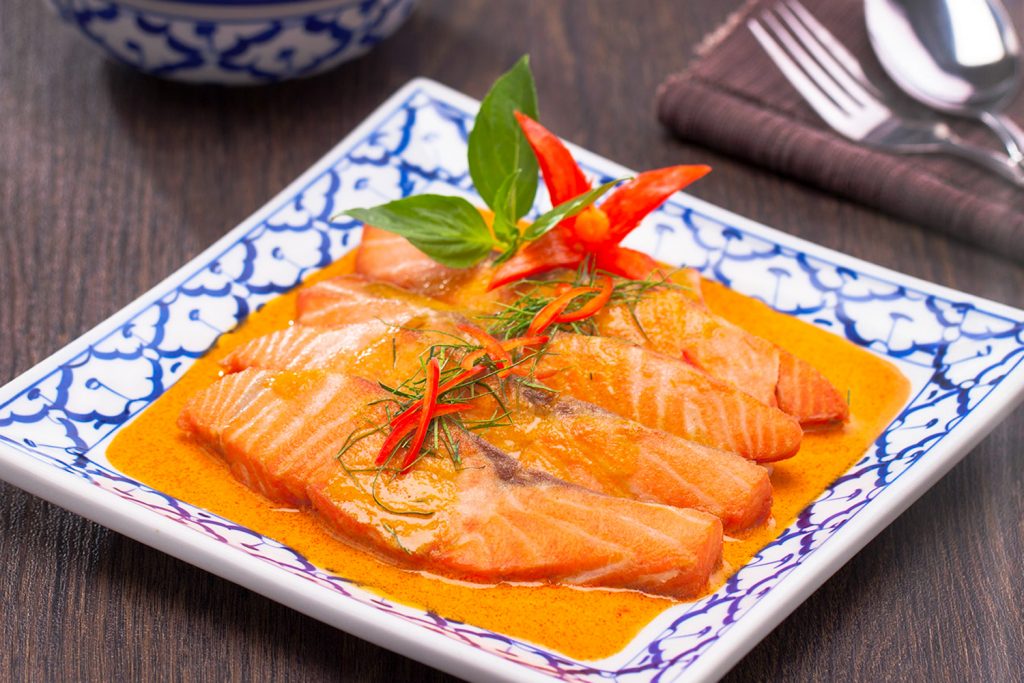Salmon in Red Curry (Choo Chee Pla Salmon) | Asian Inspirations