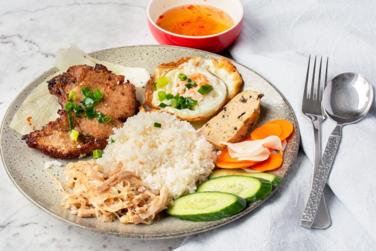 Vietnamese Broken Rice with Grilled Pork (Com Tam) | Asian Inspirations