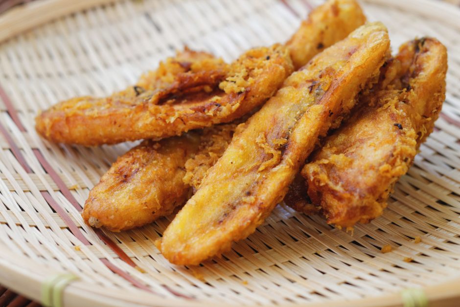 Banana Fritters (Pisang Goreng) | Asian Inspirations