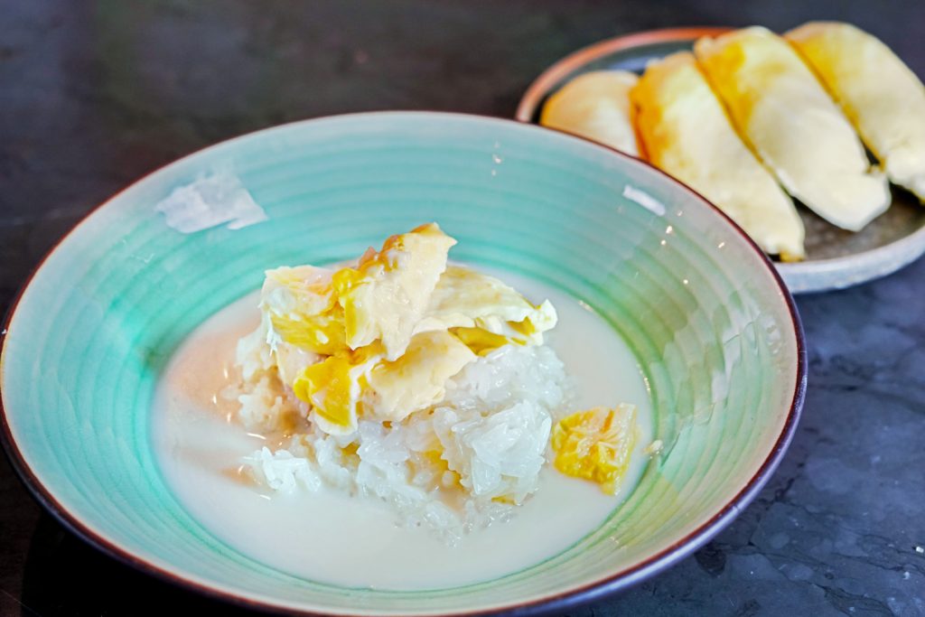 Durian Sticky Rice (Khao Niew Durian) | Asian Inspirations