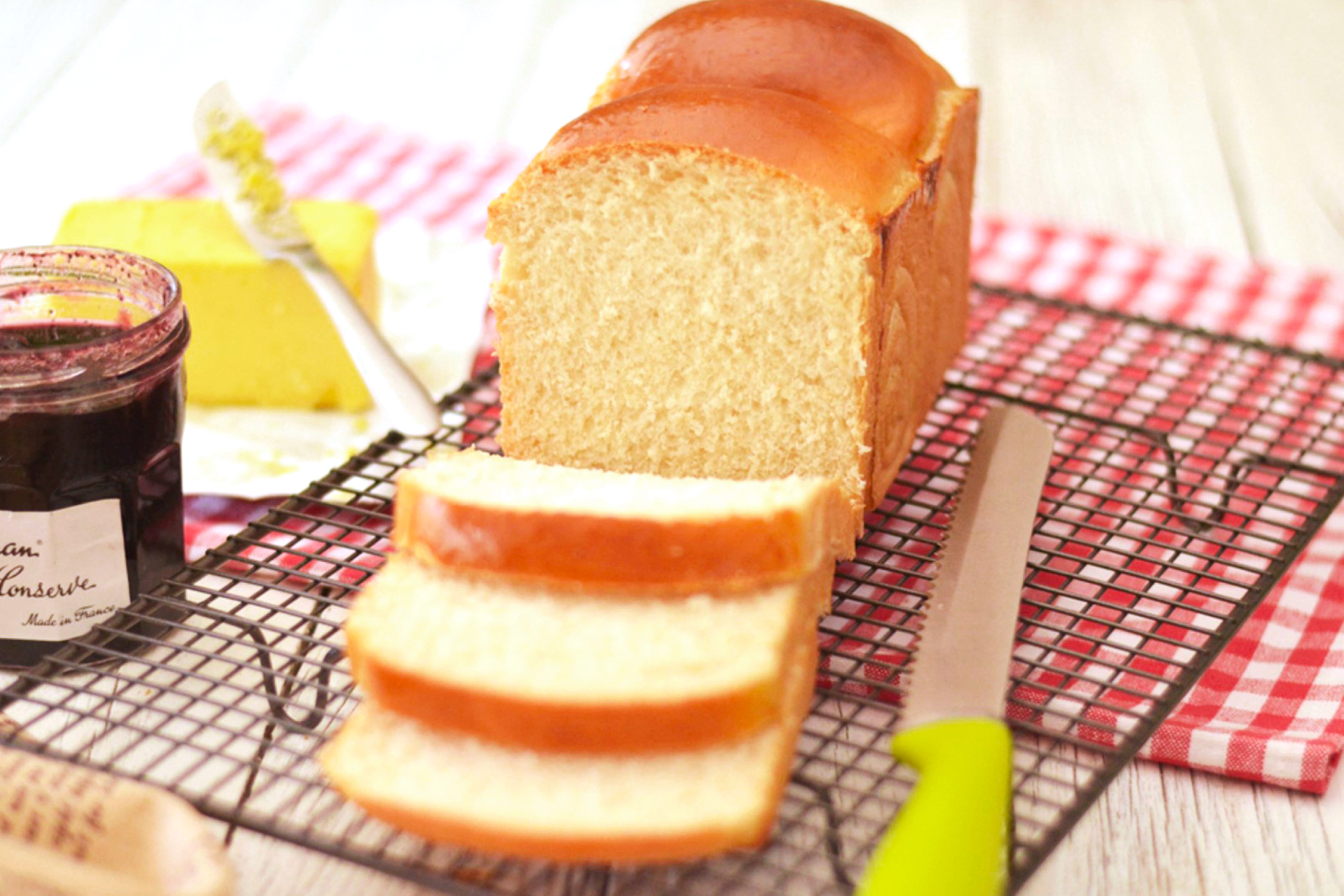 Shokupan (Japanese Milk Bread) | Asian Inspirations