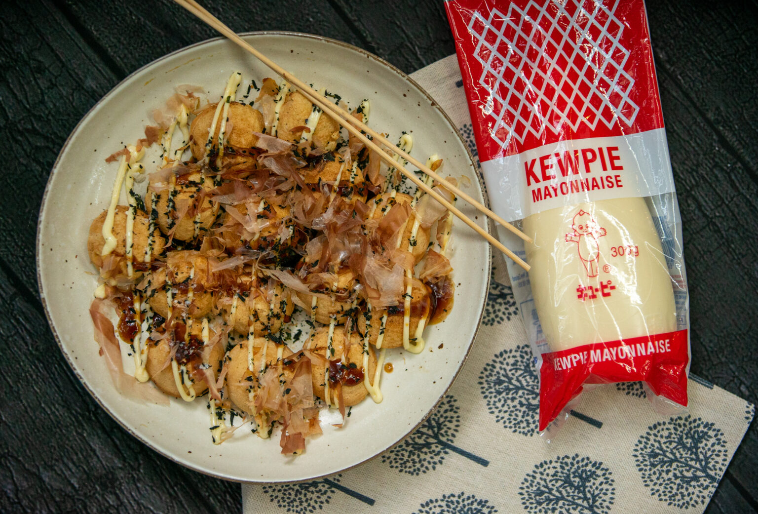 Vietnamese Bread Roll (Banh Mi) with Crispy Roast Pork | Asian Inspirations