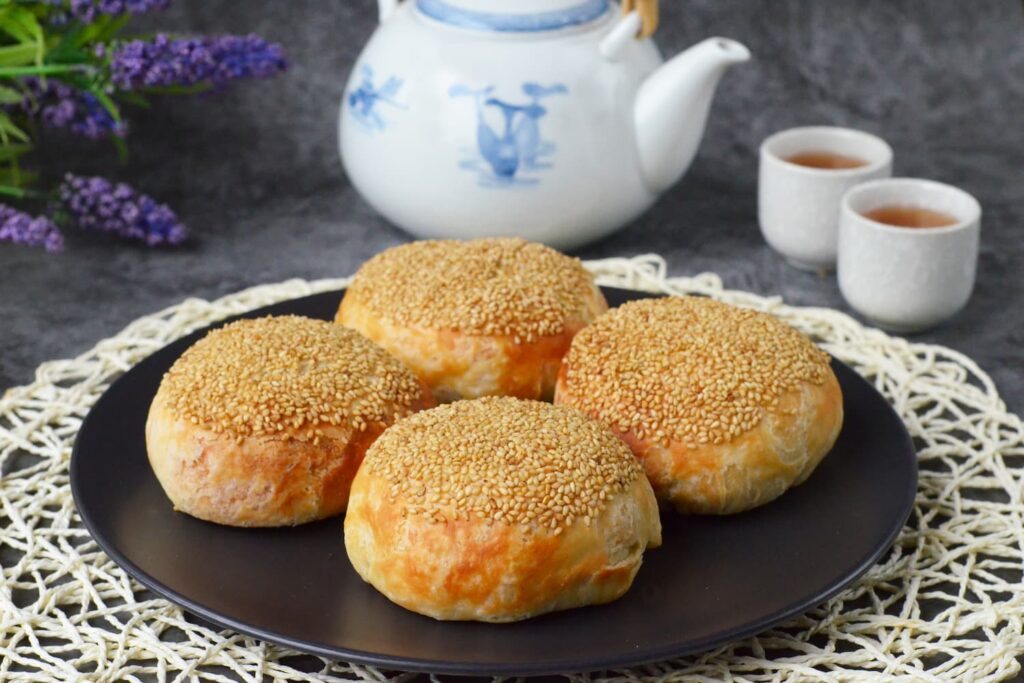Black Pepper Buns (Hujiao Bing) | Asian Inspirations
