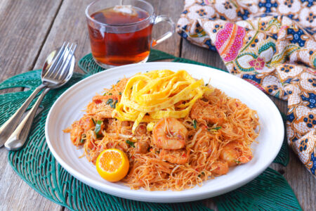 Lard Na - Thai Noodles Recipe | Asian Inspirations